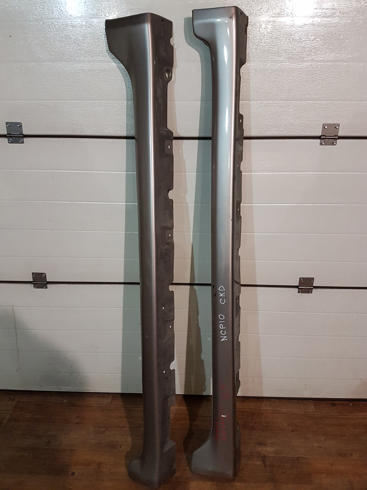 Пороги — Toyota Vitz (10), 1 л, 2001 года | стайлинг | DRIVE2