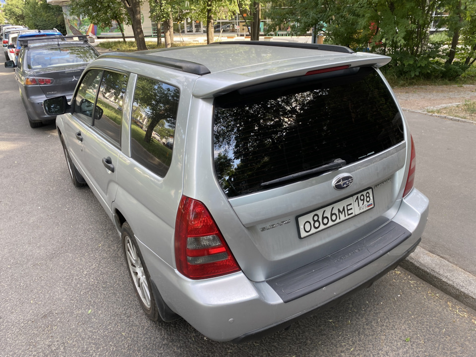 Установка спойлера — Subaru Forester (SG), 2 л, 2007 года | тюнинг | DRIVE2
