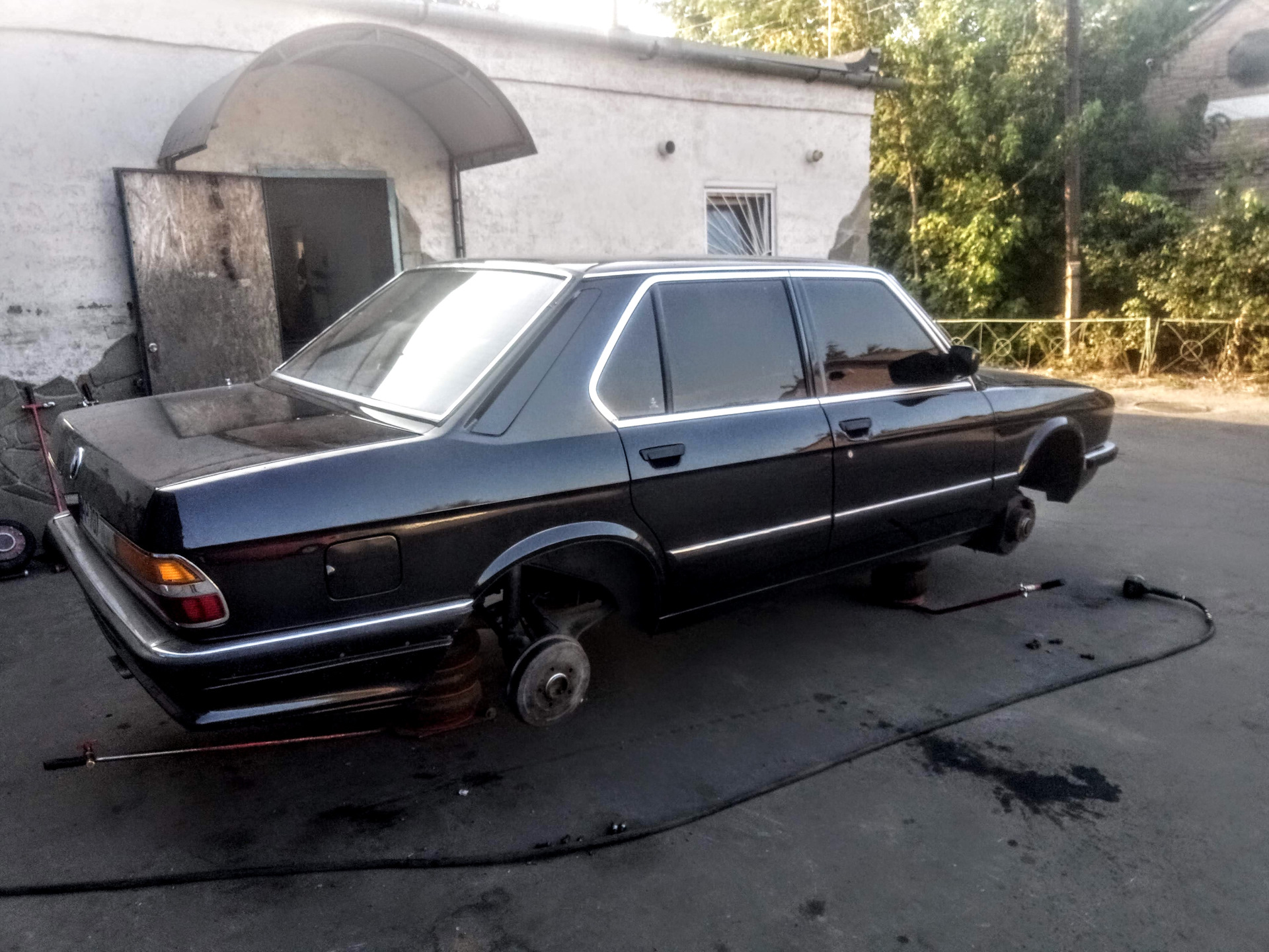 Шины Fulda SportControl 215/45 R17 — BMW 5 series (E28), 2 л, 1985 года ...