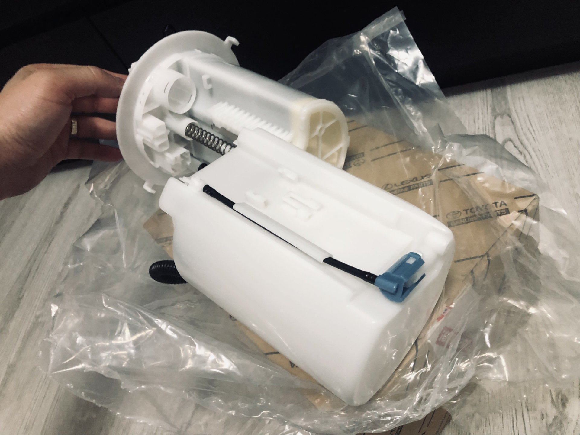 Завершение ТО — 80.000км, Замена Топливного Фильтра ! — Toyota Camry ...