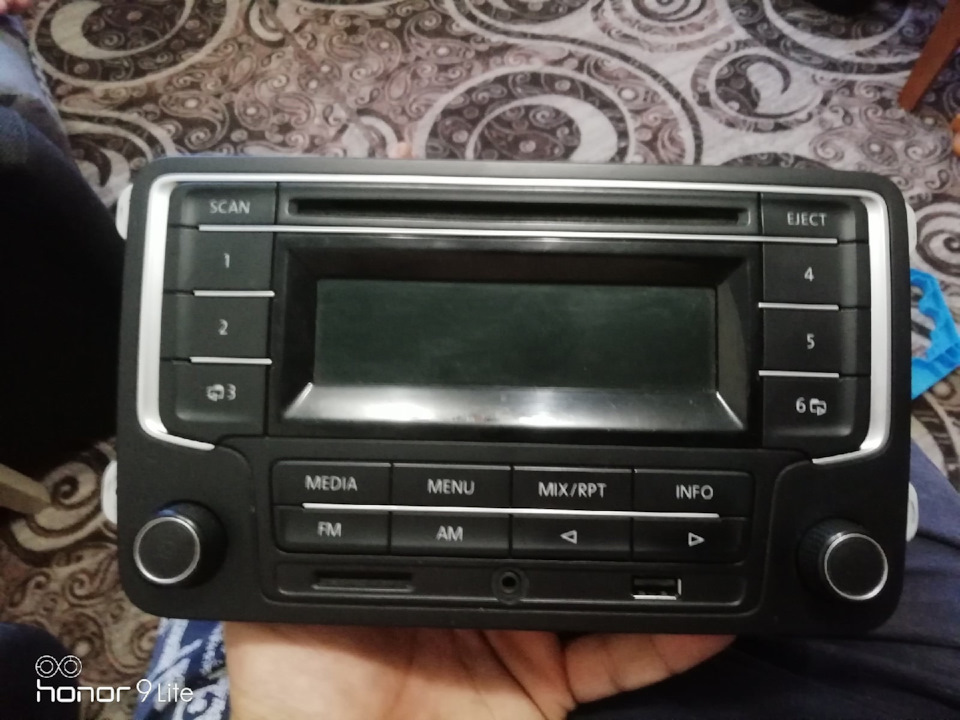 Магнитола RCD 360 Pro на Polo Sedan — Volkswagen Polo Sedan, 1,6 л ...