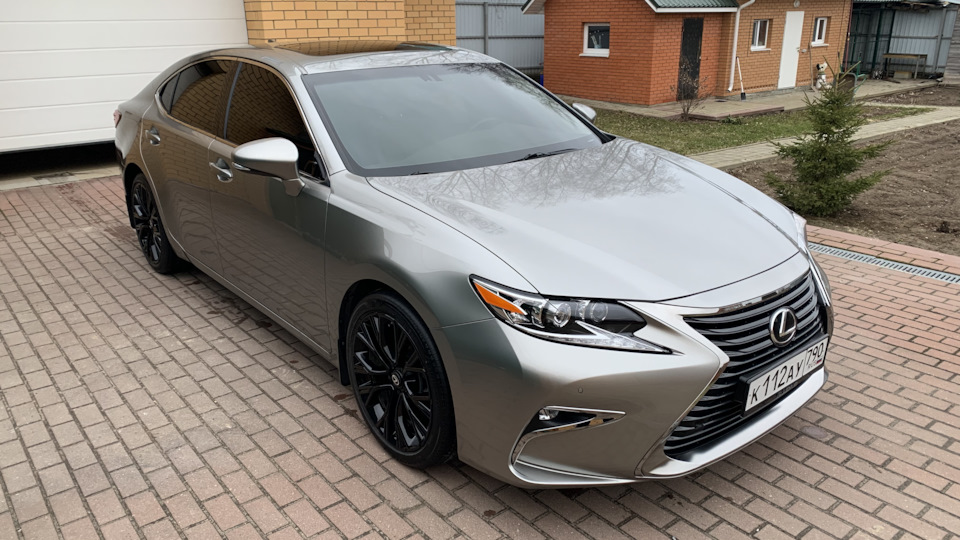 Lexus ES (XV60) 2.0 бензиновый 2017 | Серебристая на DRIVE2