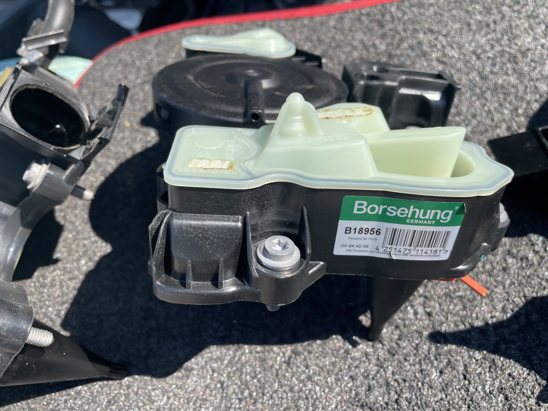 Маслоотделитель BORSEHUNG B18956 ( 06K103495BS ) — Audi A4 Allroad (B8 ...