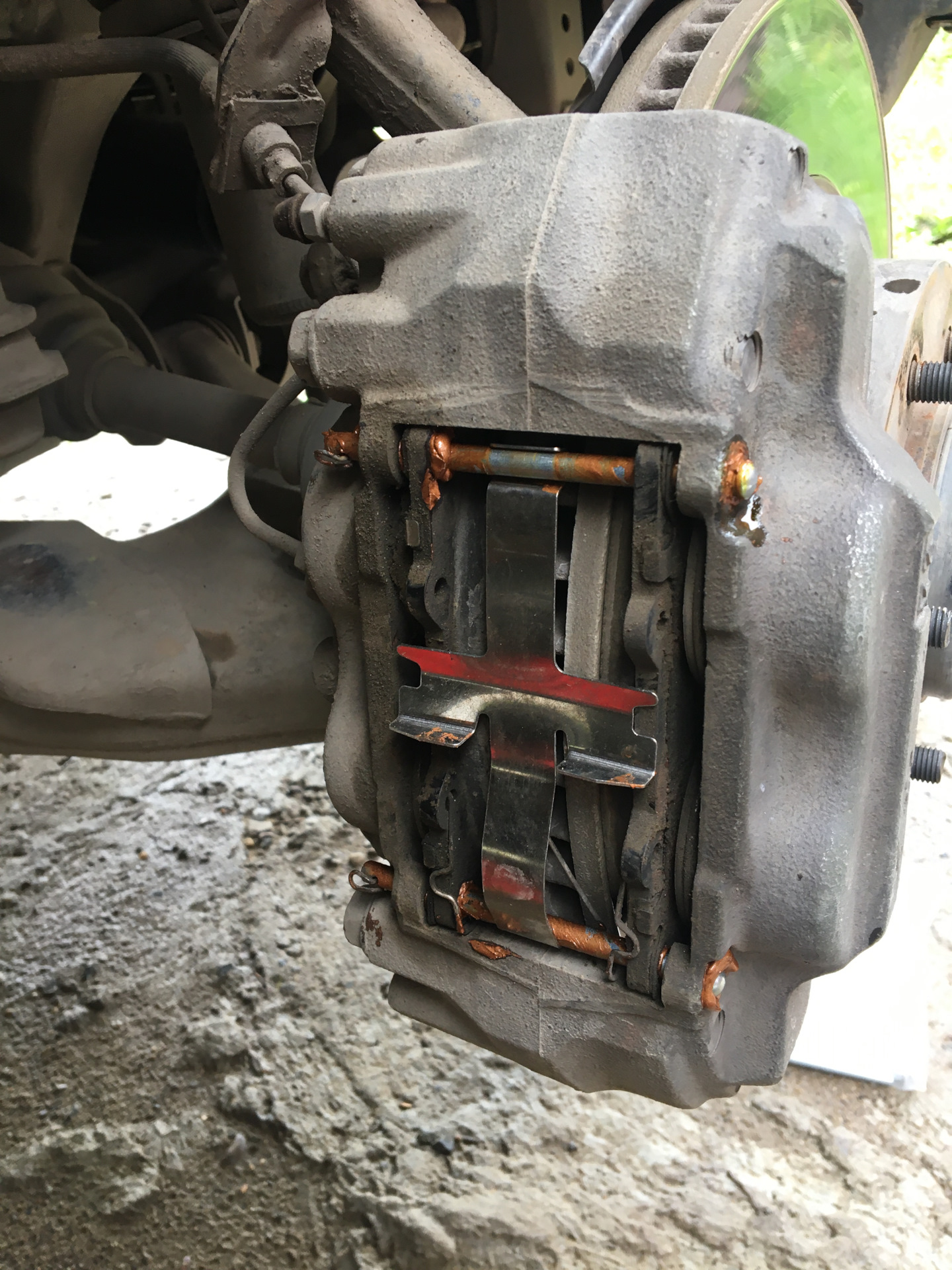 Ремкомплект тормозных колодок — Toyota Land Cruiser Prado 120-series, 2 ...