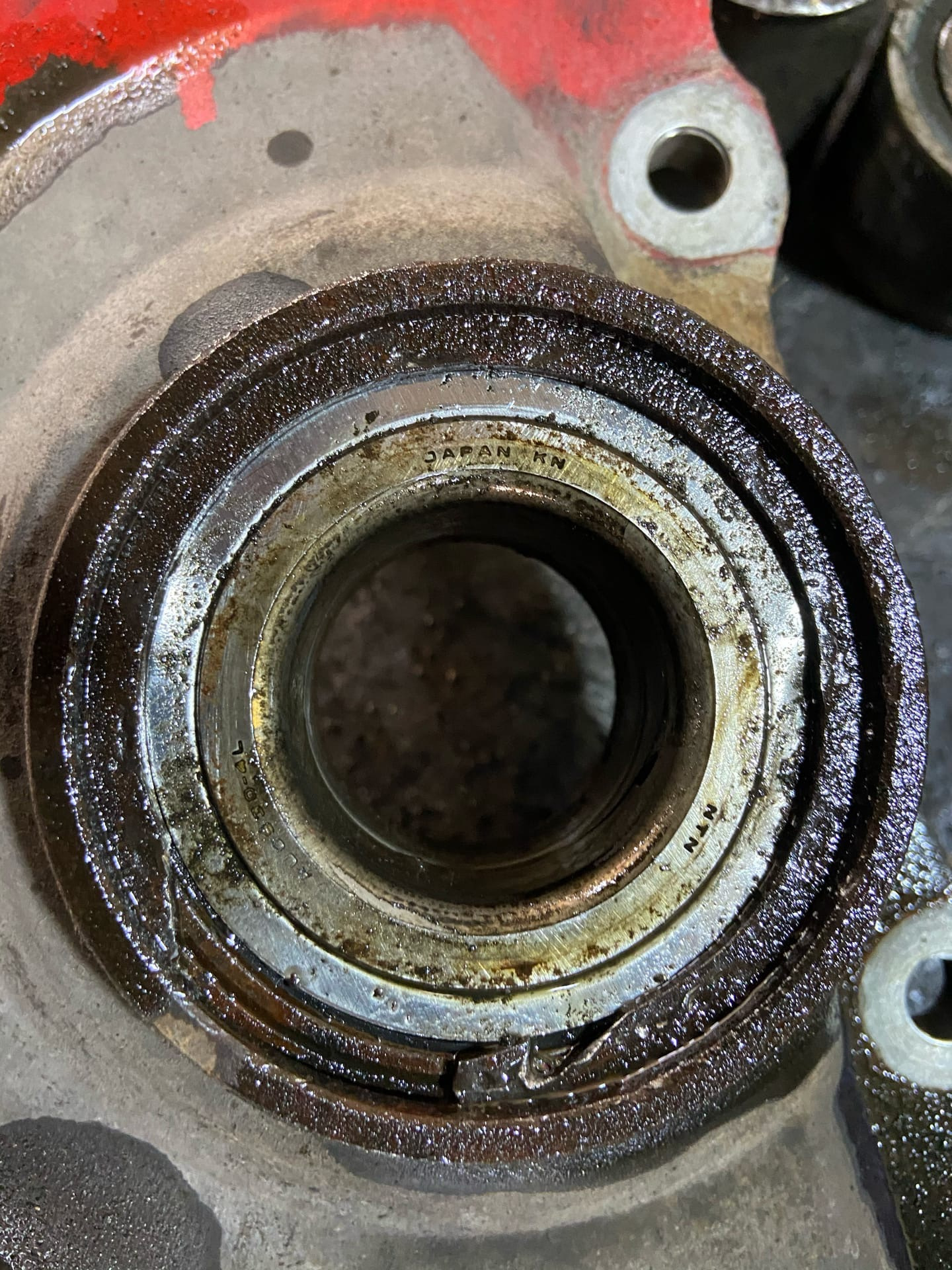 Замена переднего подшипника ступицы — Mitsubishi Lancer X, 1,5 л, 2008 ...