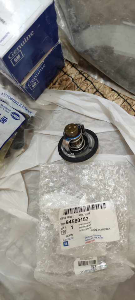 94580182 Термостат (82*C) / Daewoo Matiz, Chevrolet Spark 0.8/1.0 98 ...