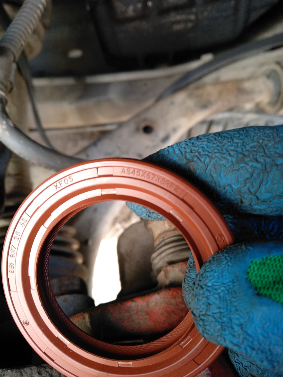 Замена сальника коленвала переднего (6619973646) — SsangYong Actyon (2G ...