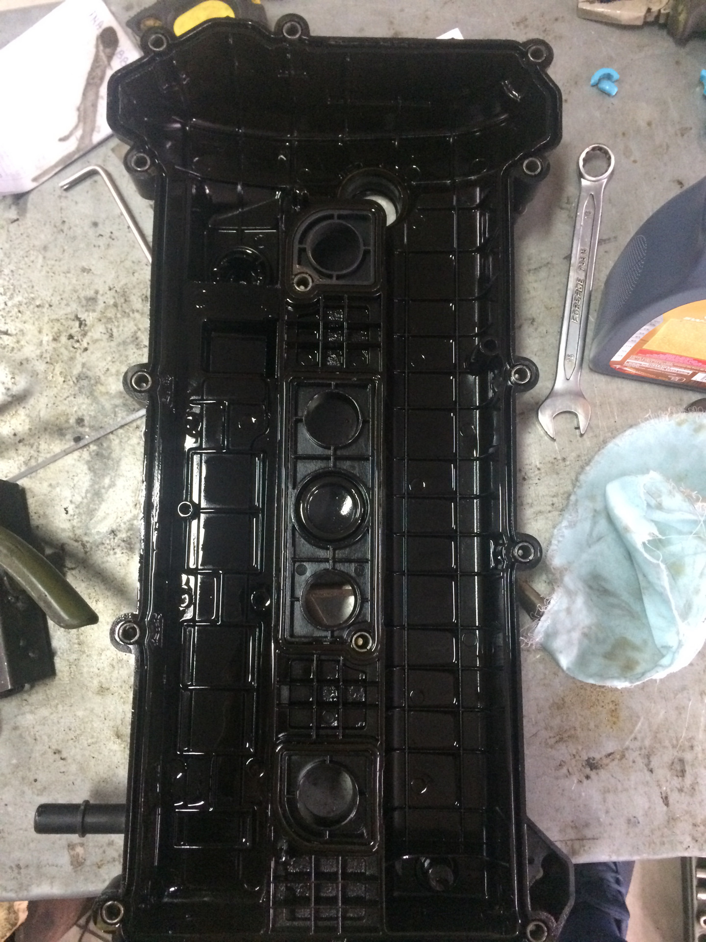 Замена прокладки клапанной крышки! — Ford Mondeo IV, 2,3 л, 2010 года ...