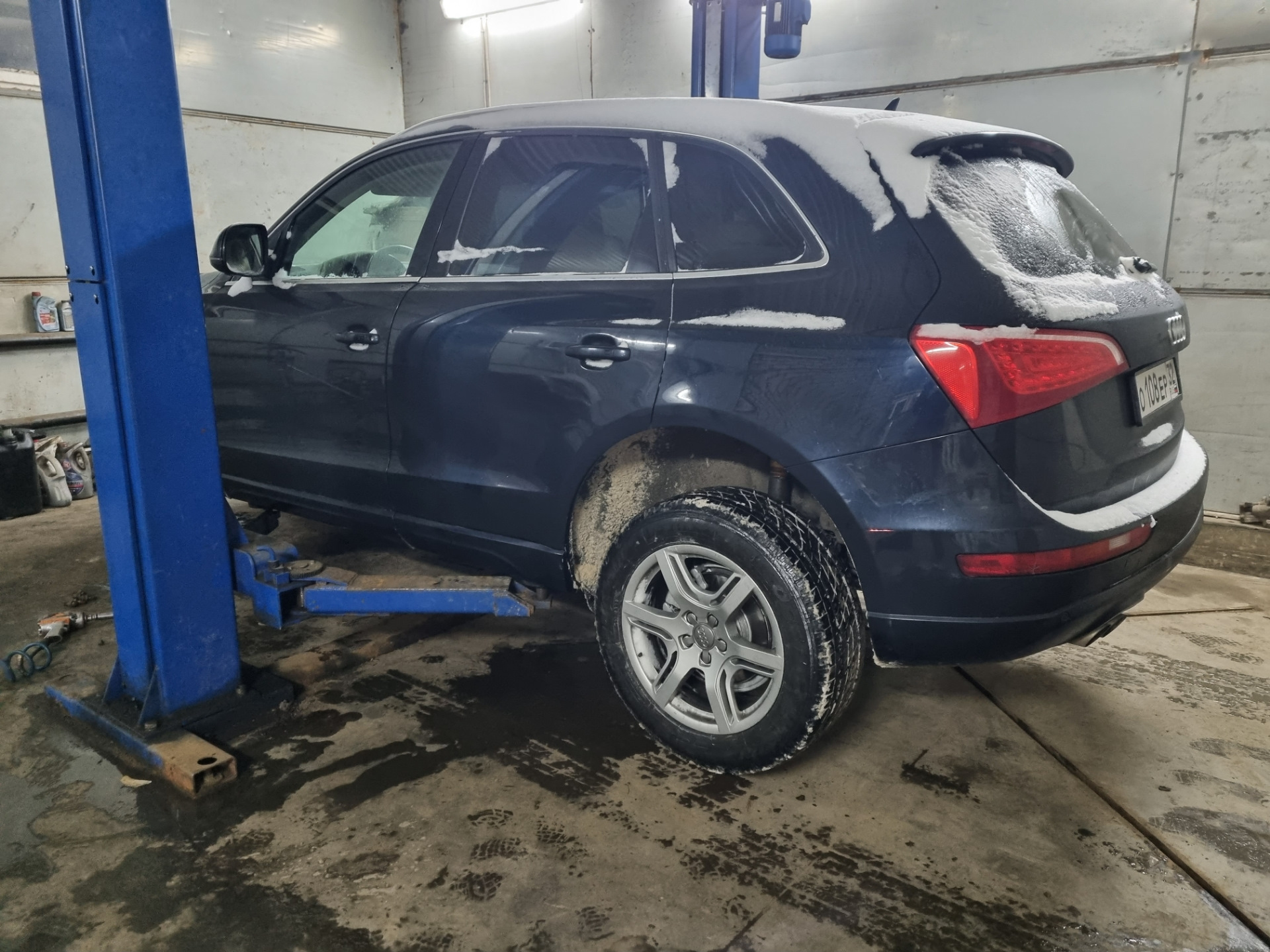 Внезапная переобувка) — Audi Q5 (1G), 2 л, 2009 года | шины | DRIVE2