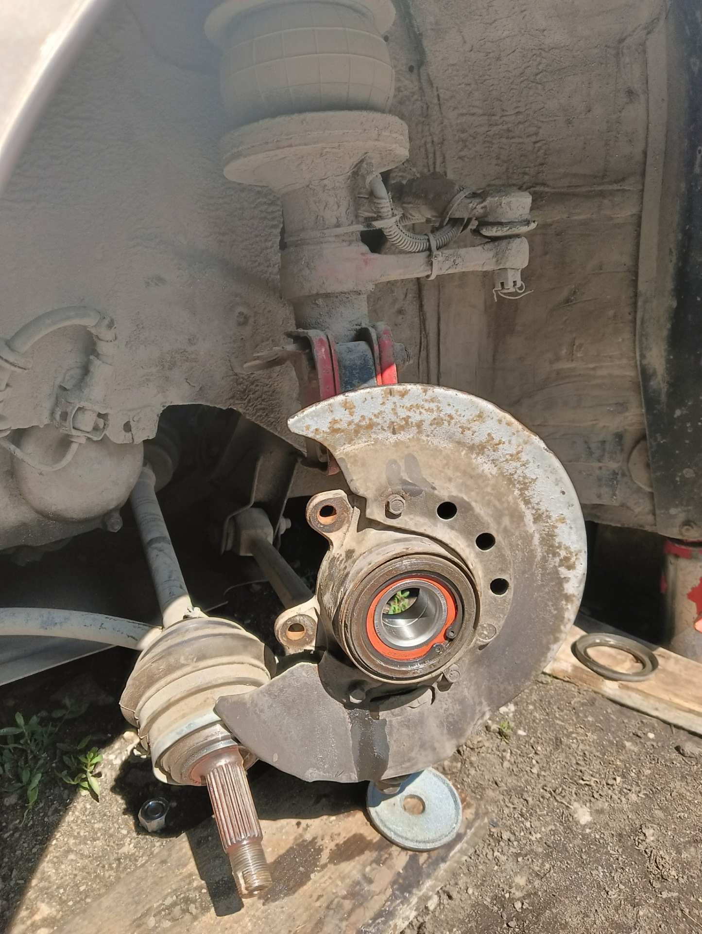 Замена ступичного подшипника — Lada 21104, 1,6 л, 2007 года ...