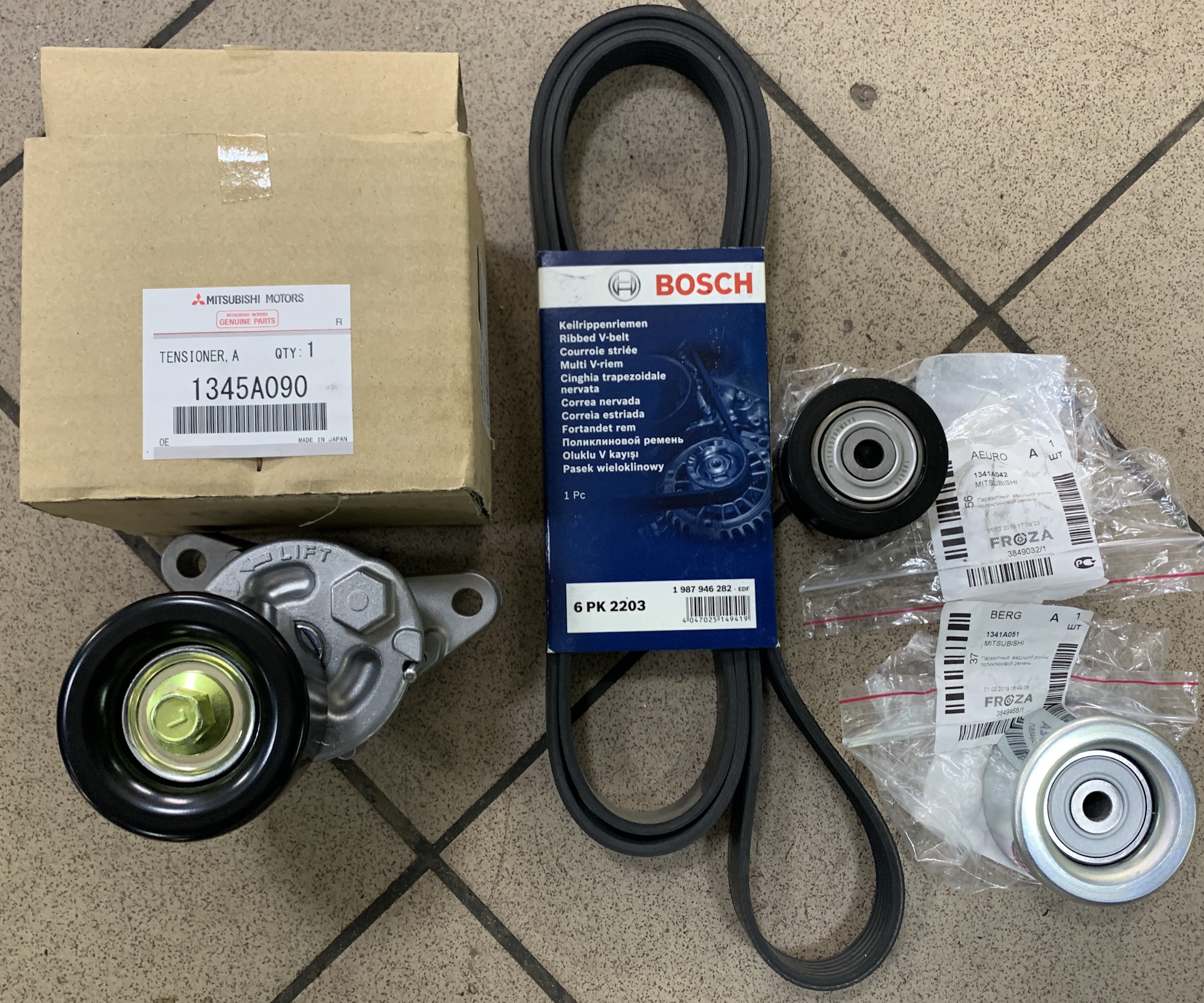 #5 Замена приводного ремня и роликов — Peugeot 4008 (1G), 2 л, 2014 ...