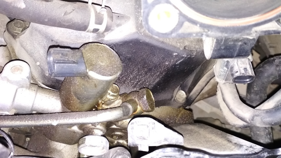 Замена прокладки клапана MIVEC. — Mitsubishi Outlander XL, 3 л, 2007 ...