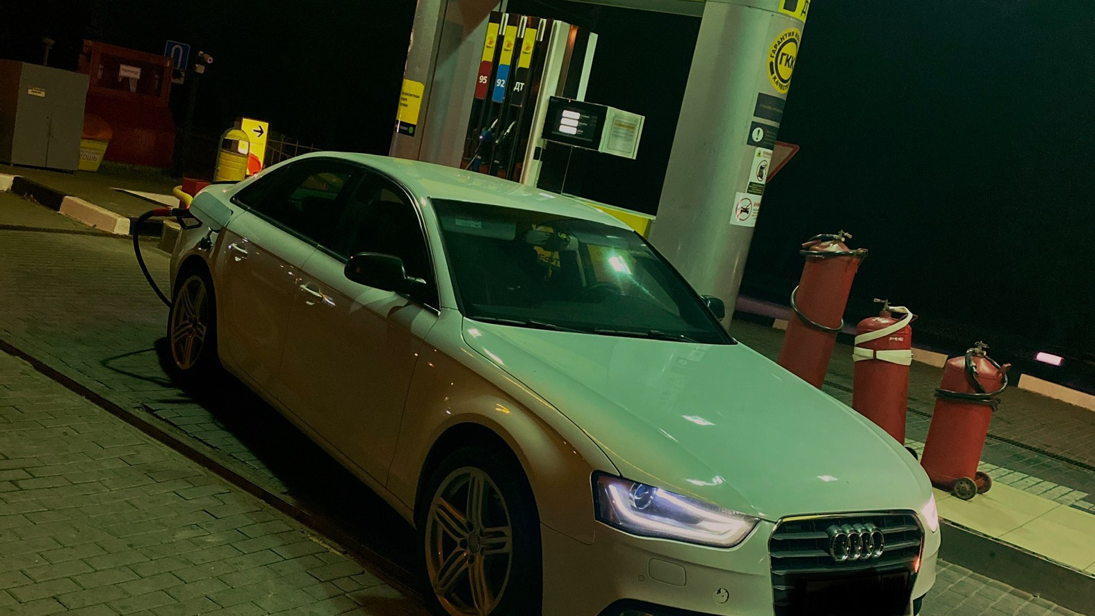 Audi A4 (B8) 1.8 бензиновый 2013 | 1.8 cvt на DRIVE2