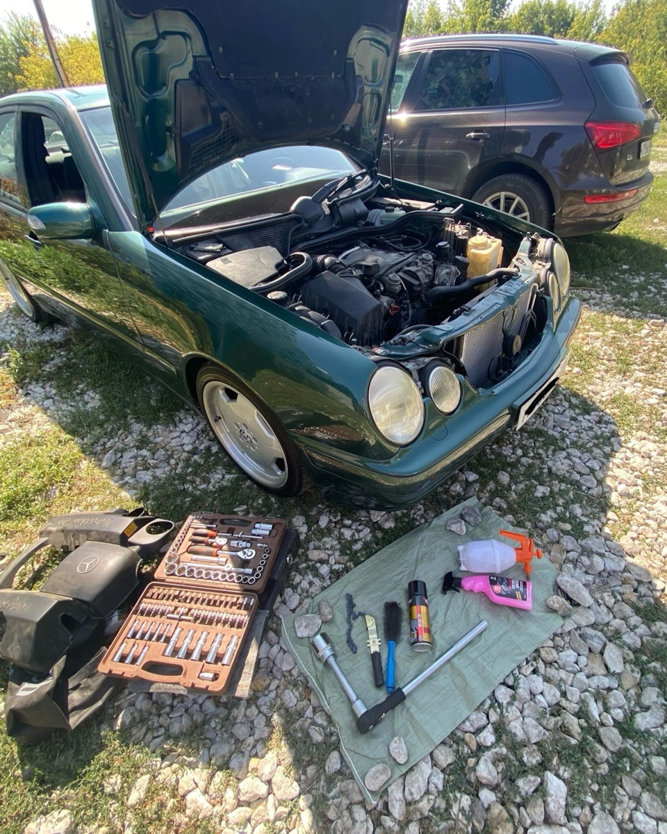 Замена прокладок теплообменника М112 — Mercedes-Benz E-Class (W210), 2 ...