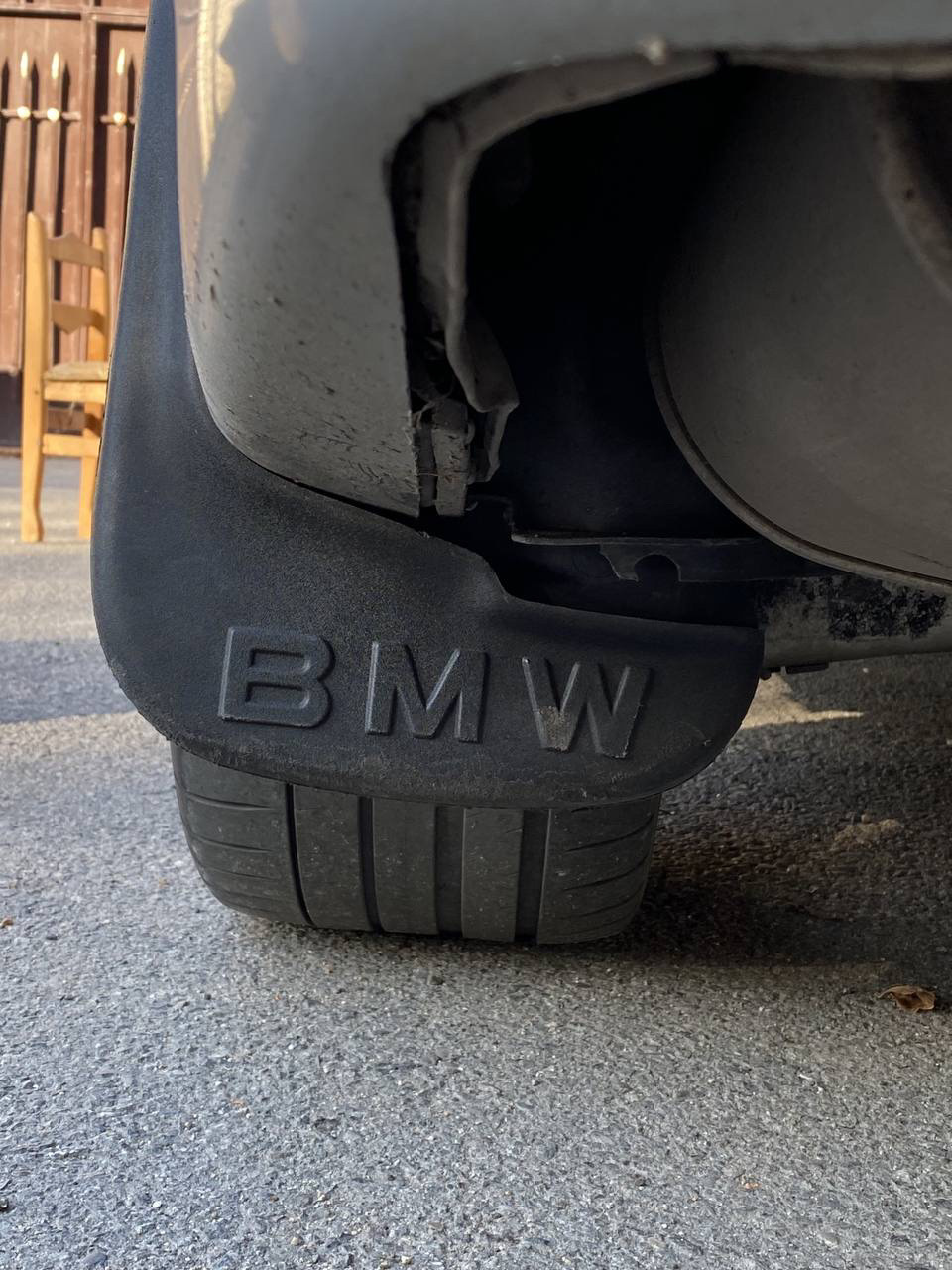 Продам задние брызговики е39 — BMW 5 series (E39), 3 л, 2002 года ...