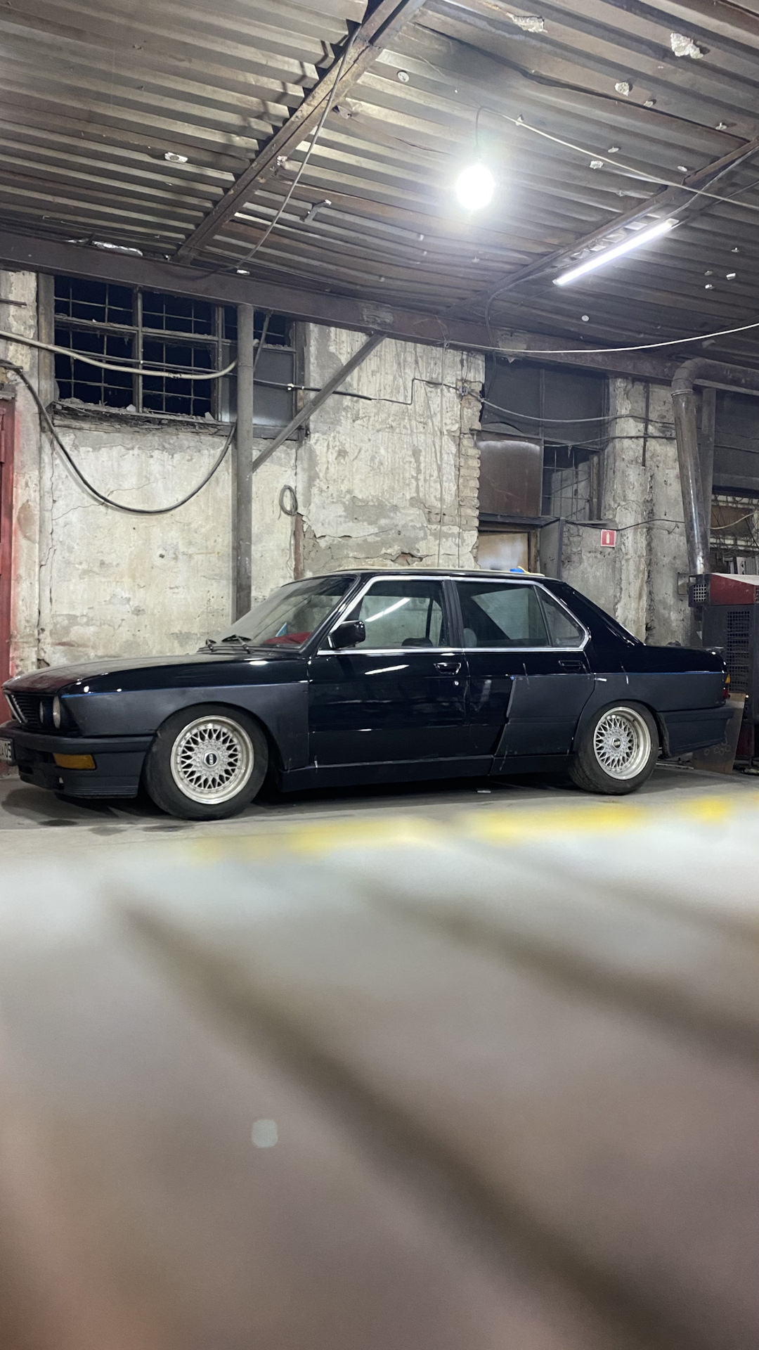 Wide body E28 — BMW 5 series (E28), 2 л, 1982 года | стайлинг | DRIVE2