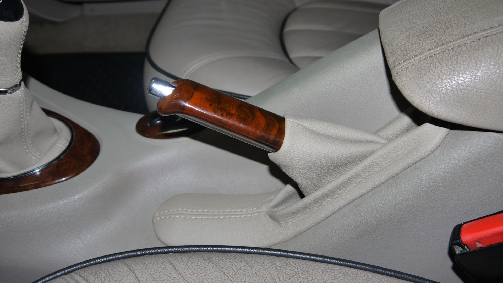 Накладка ремня безопасности. — Volvo S80 (1G), 2,9 л, 2000 года ...