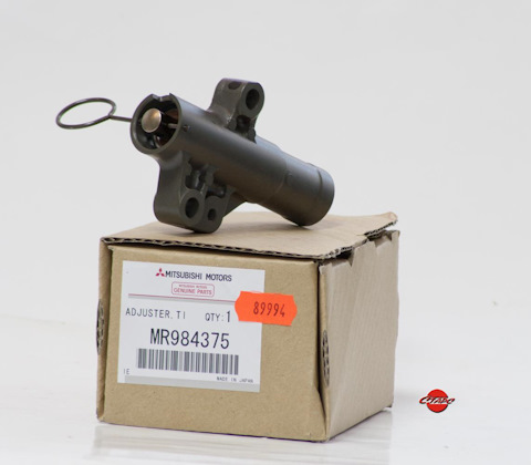 MR984375 НАТЯЖИТЕЛЬ РЕМНЯ ГРМ GALANT (06-10), GRANDIS (04-10), LANCER ...