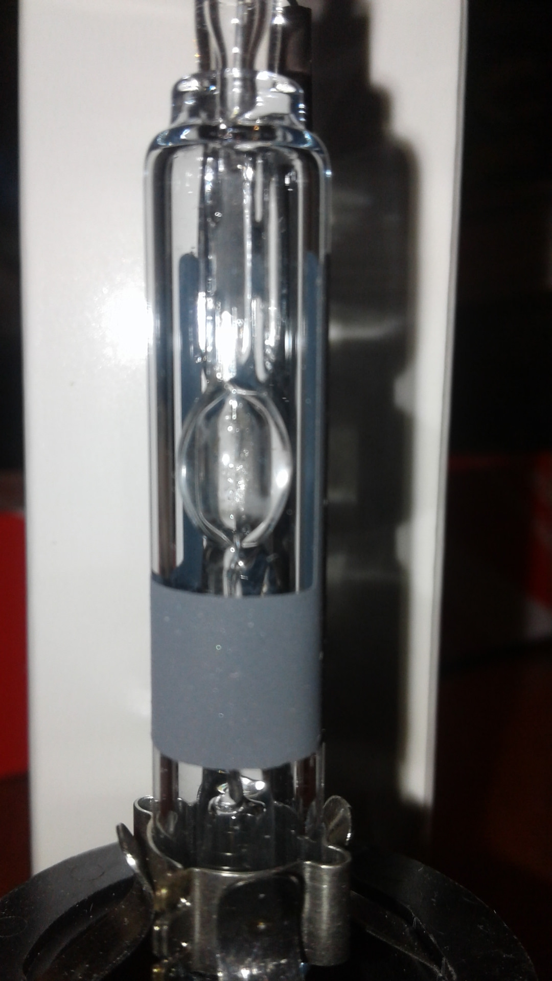 замена ксеноновых ламп ближнего света. — Toyota Verso, 1,8 л, 2011 года ...