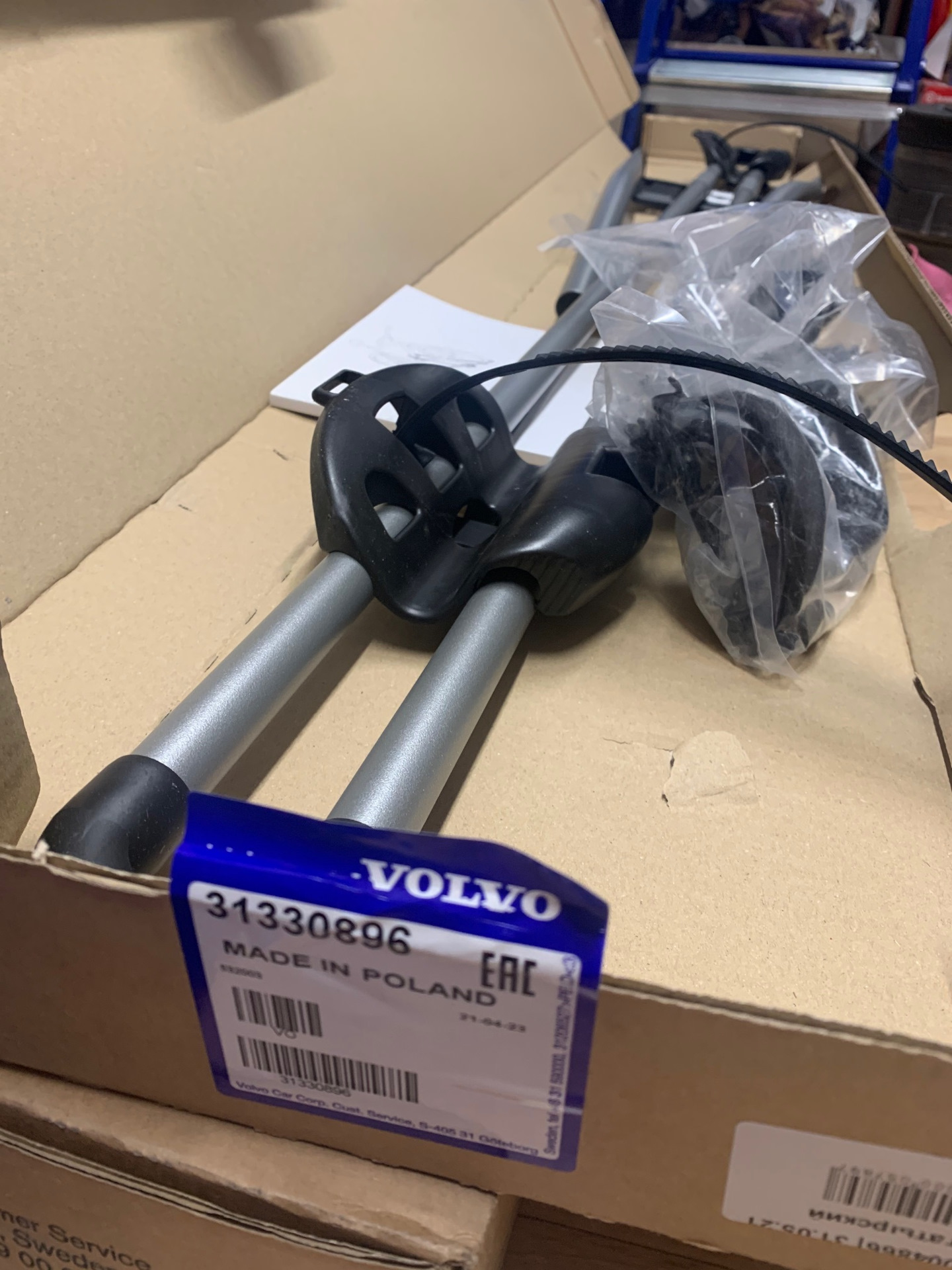 Велобагажник на крышу, замена газовых упоров крышки багажника, крышки ...