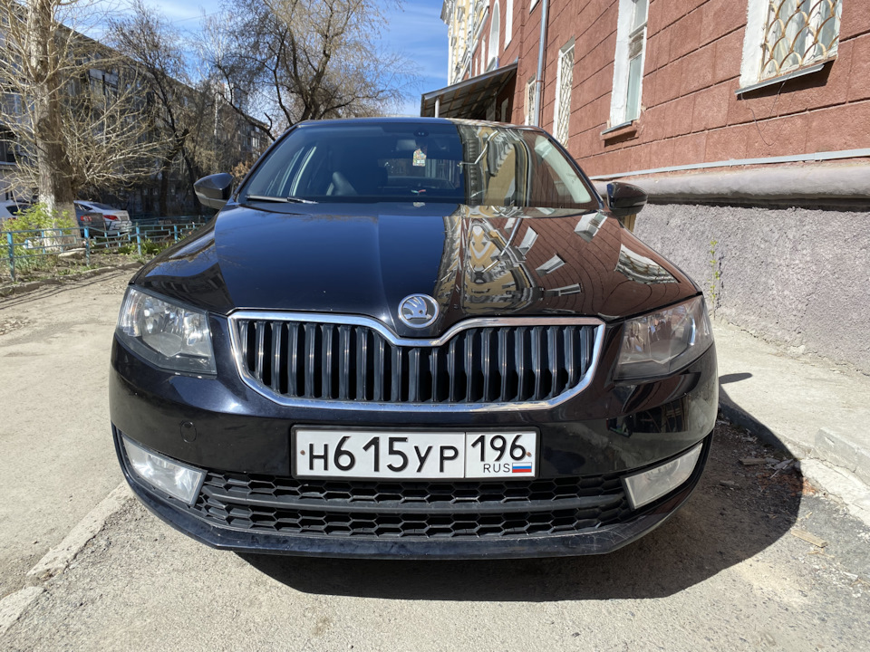 Силиконовые рамки номера и брызговики — Skoda Octavia A7 Mk3, 1,2 л ...