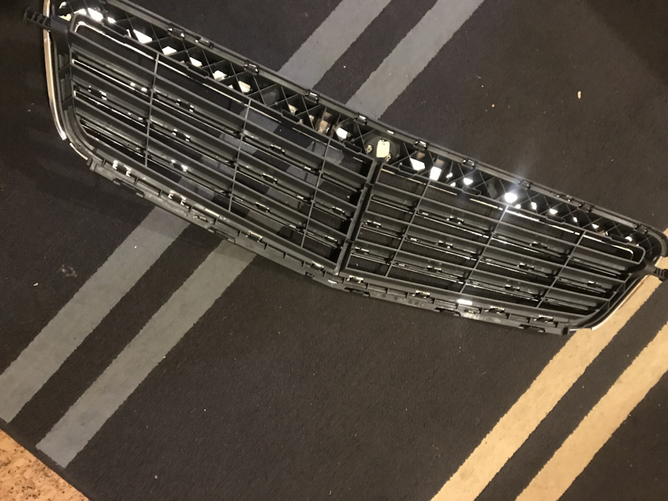 MERCEDES-BENZ A20488012837D11 на Mercedes-Benz C-Class (W204). | 2 500 ...