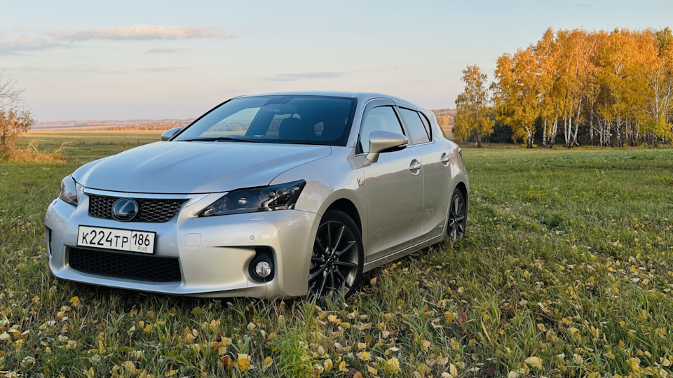 Lexus CT 200h 1.8 гибридный 2011 | F-sport на DRIVE2