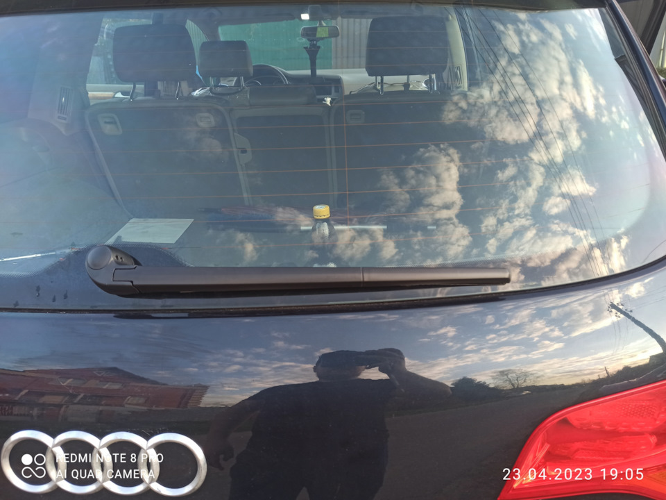 Дворник заднего стекла — Audi Q7 (1G), 4,2 л, 2007 года | плановое ТО ...