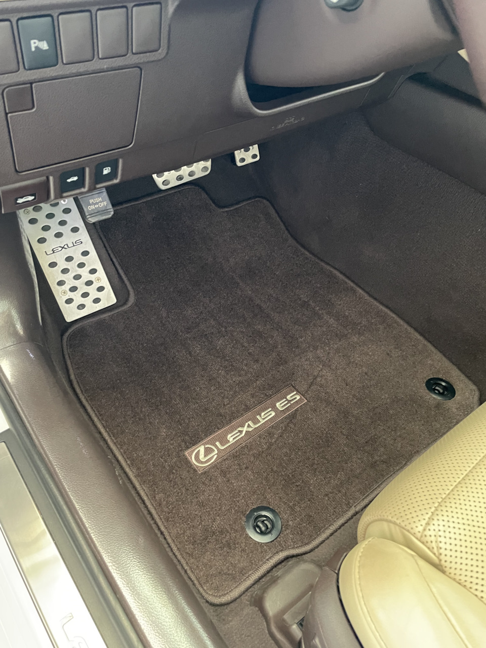 Коврики — Lexus ES (XV60), 2 л, 2015 года | аксессуары | DRIVE2