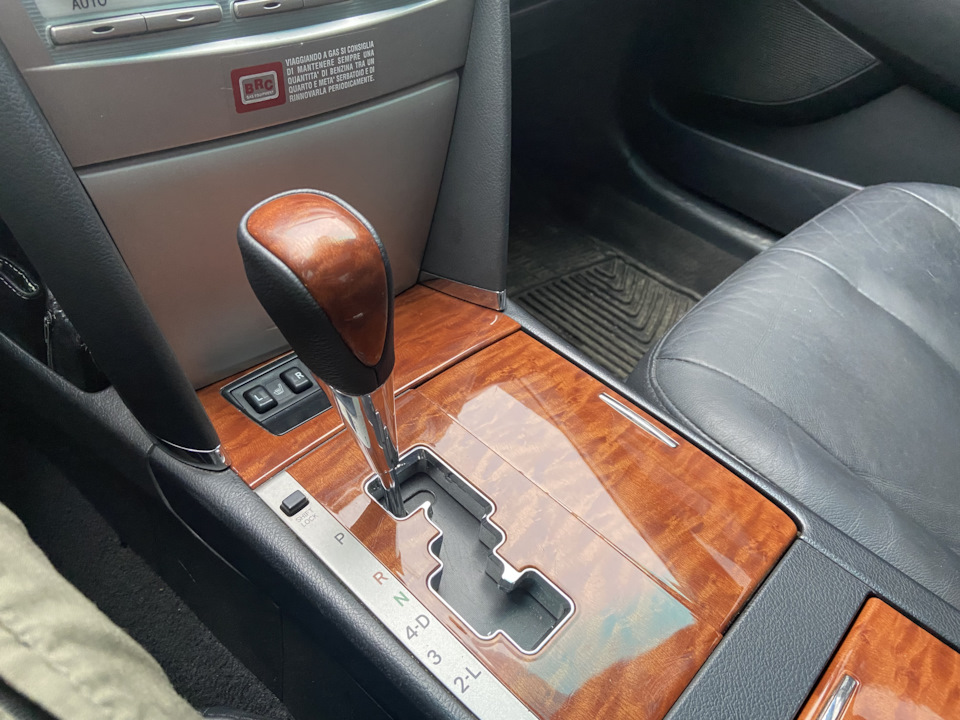 Ручка АКПП дерево — Toyota Camry (XV40), 2,4 л, 2007 года | аксессуары ...