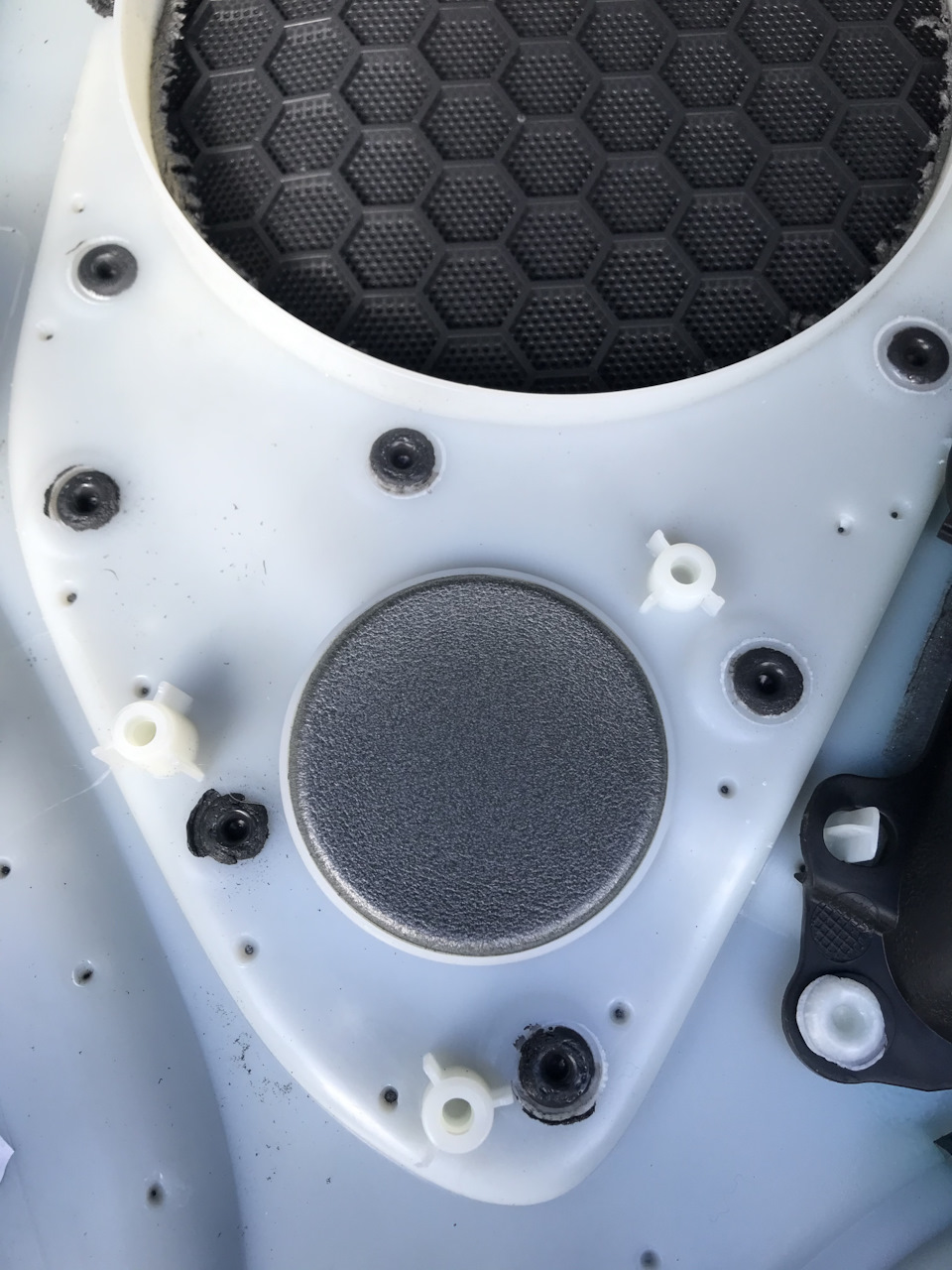 Premium Sound (Harman Kardon/Dynaudio) — Volvo S60 (2G), 2 л, 2017 года ...