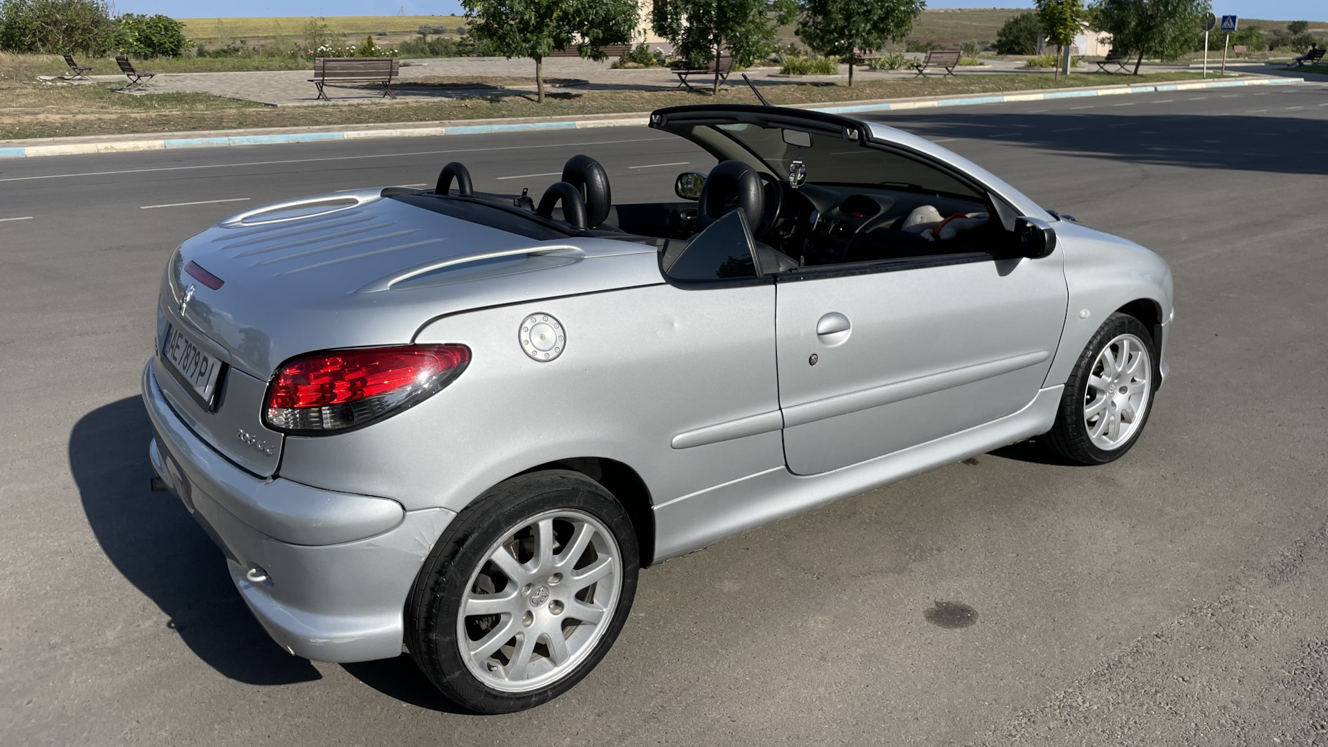 Peugeot 206 CC 1.6 бензиновый 2004 | на DRIVE2