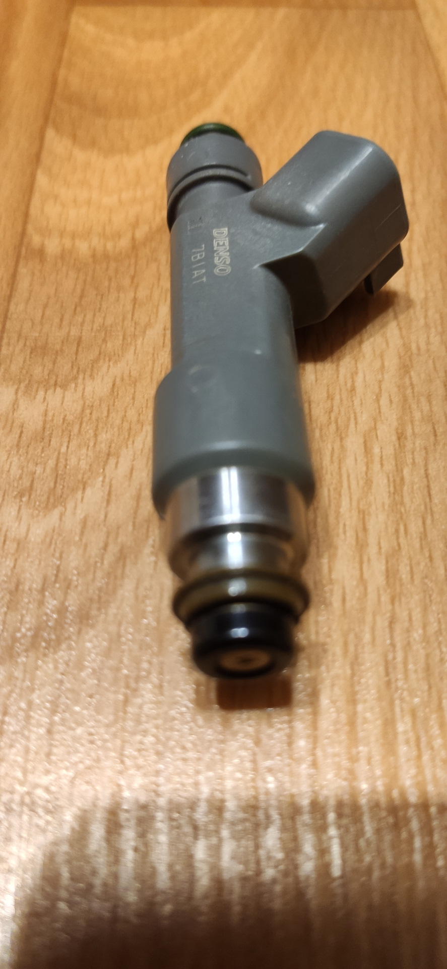 Переуплотнения клапанных крышек. — Volvo XC90 (1G), 4,4 л, 2007 года ...