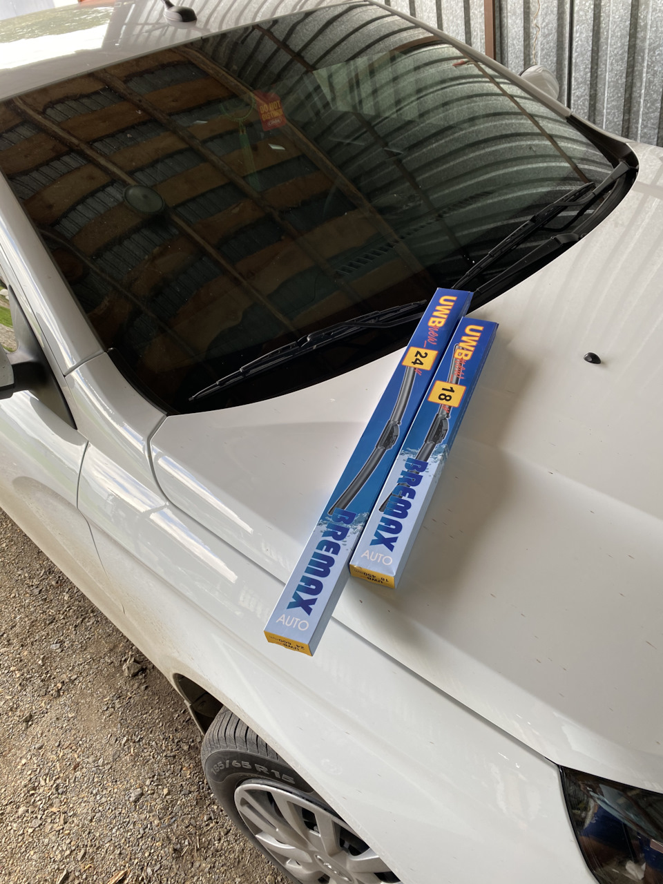 Дворники — Lada Vesta (1G), 1,8 л, 2019 года | аксессуары | DRIVE2