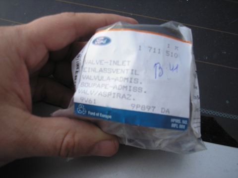 1711510 Клапан заливной горловины топливного бака / C-Max, Focus-II/III ...