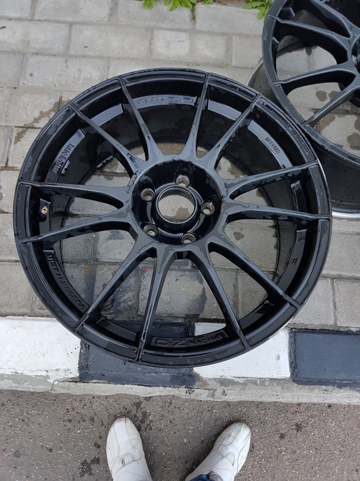 Литые диски Oz 8Jx18 ET35 5x112. Б/у | 27 000 ₽ в городе Москва | DRIVE2