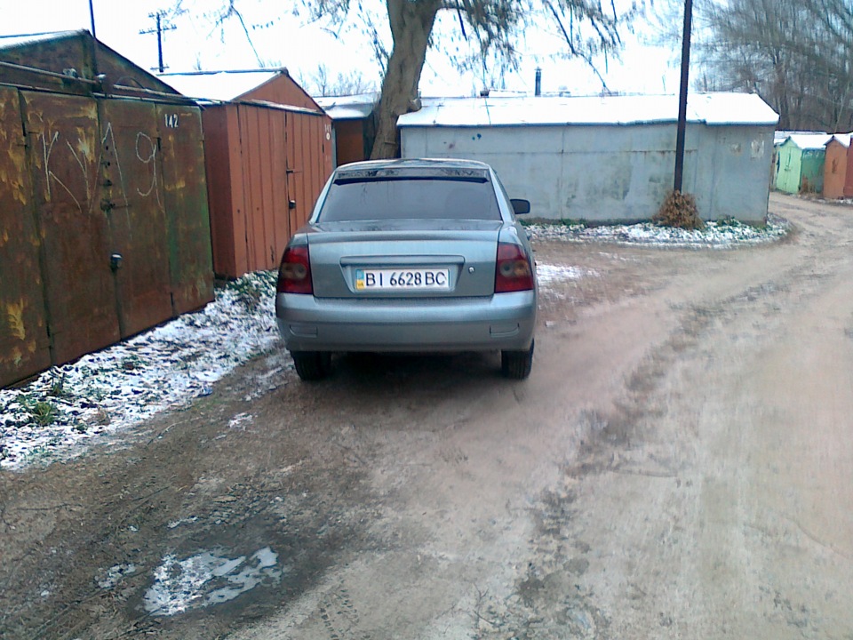 задние фонари №2 + катафоты — Lada Приора седан, 1,6 л, 2009 года ...