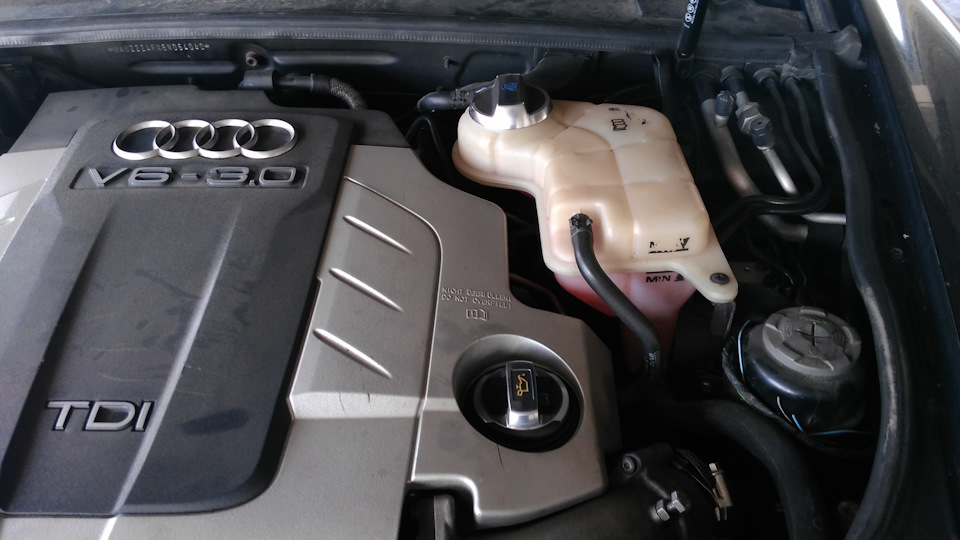 Без резинки — никуда, и Полтергейст под капотом — Audi A6 (C6), 3 л ...