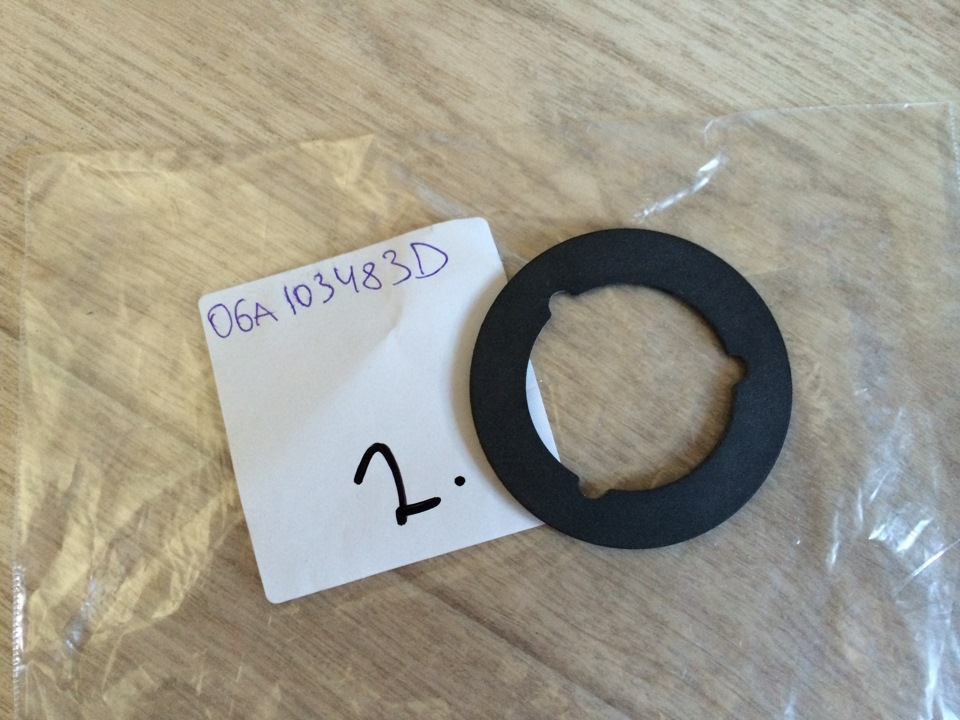 06A103483D Прокладка масляной крышки / Audi, VW, Seat, Skoda VAG ...