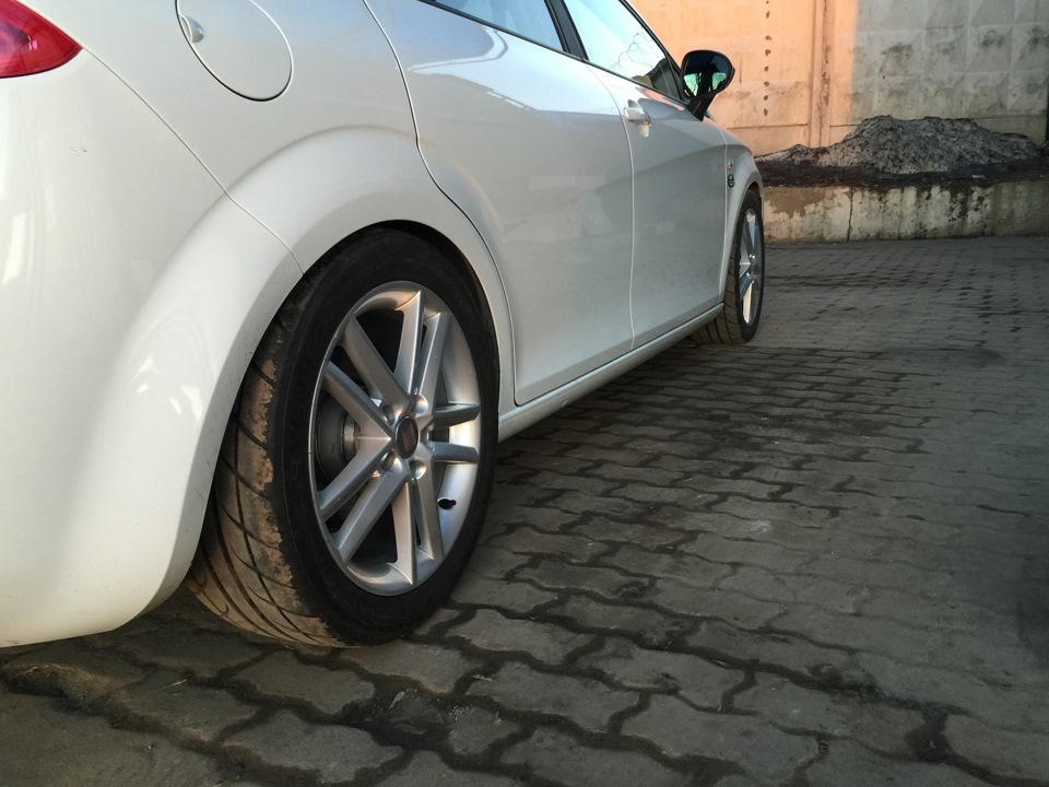 К сезону готов\ летний комплект колес. — SEAT Leon FR (Mk2), 2 л, 2012 ...