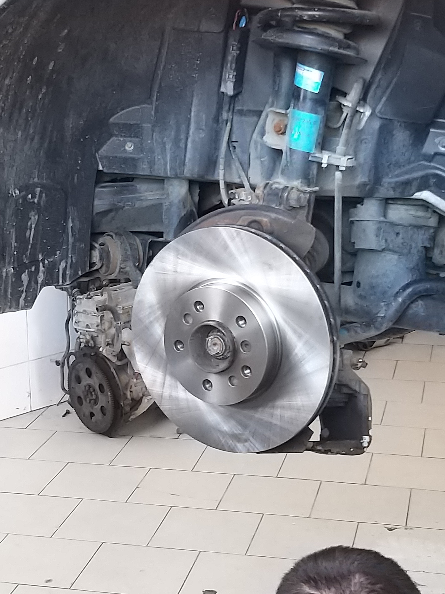 Замена тормозных дисков и колодок — BMW X5 (E53), 3 л., 2003 года ...