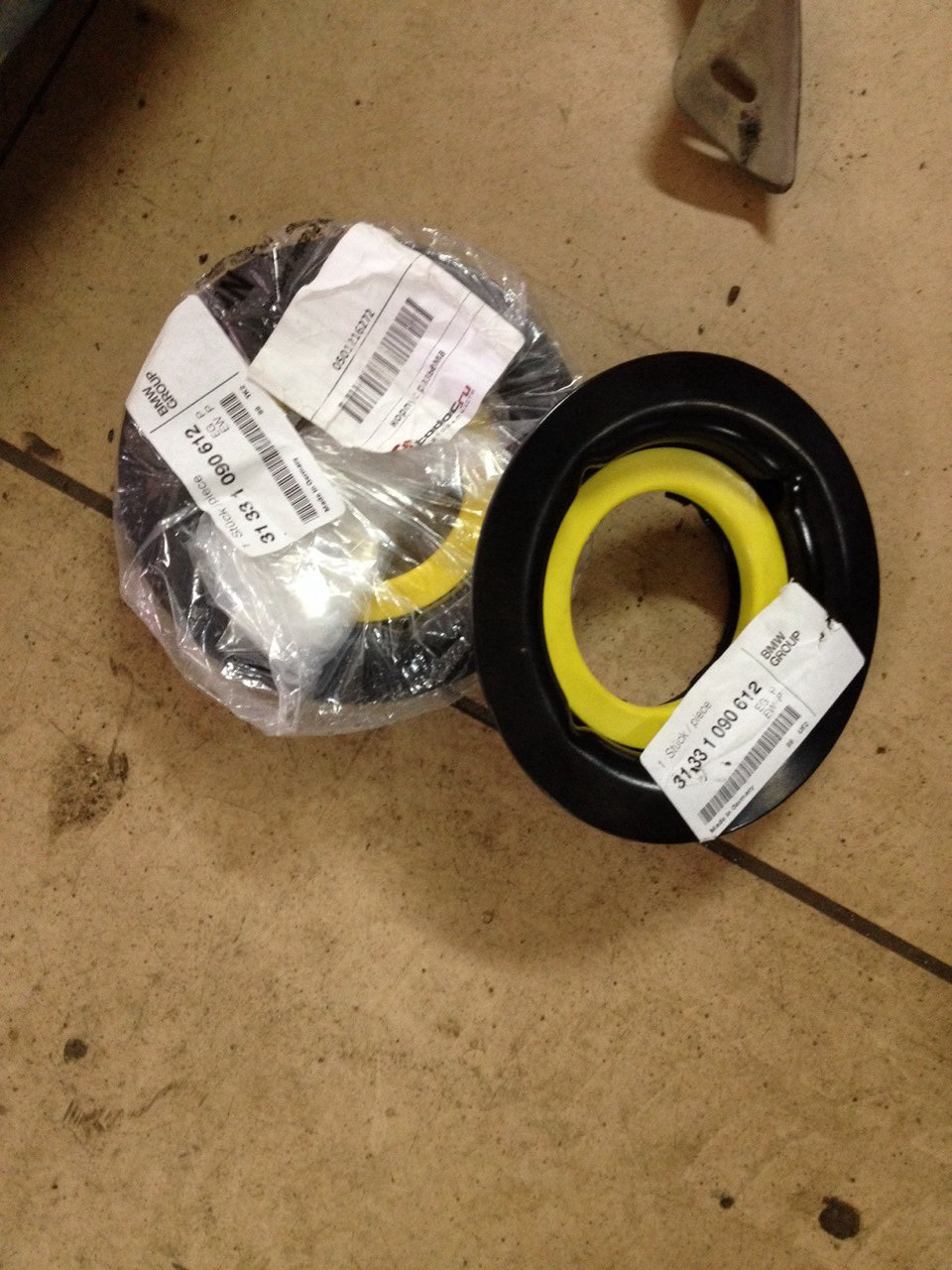 31331090612 Тарелка пружины Вх с упорным подшипником BMW | Запчасти на ...