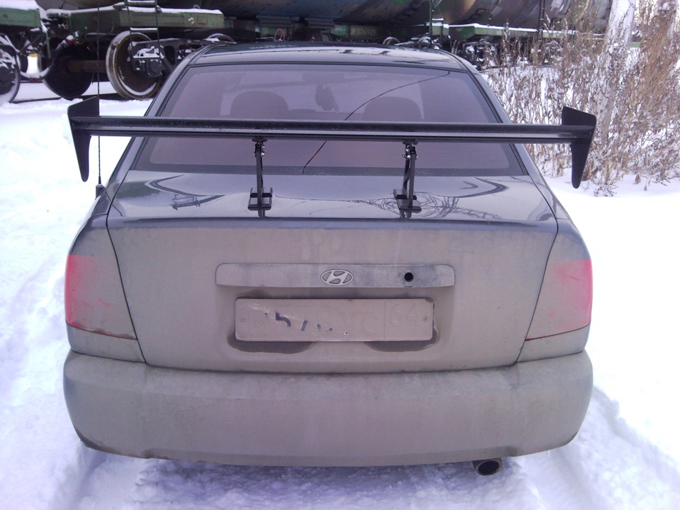 спойлер и винил — Hyundai Accent (2G), 1,5 л, 2005 года | стайлинг | DRIVE2