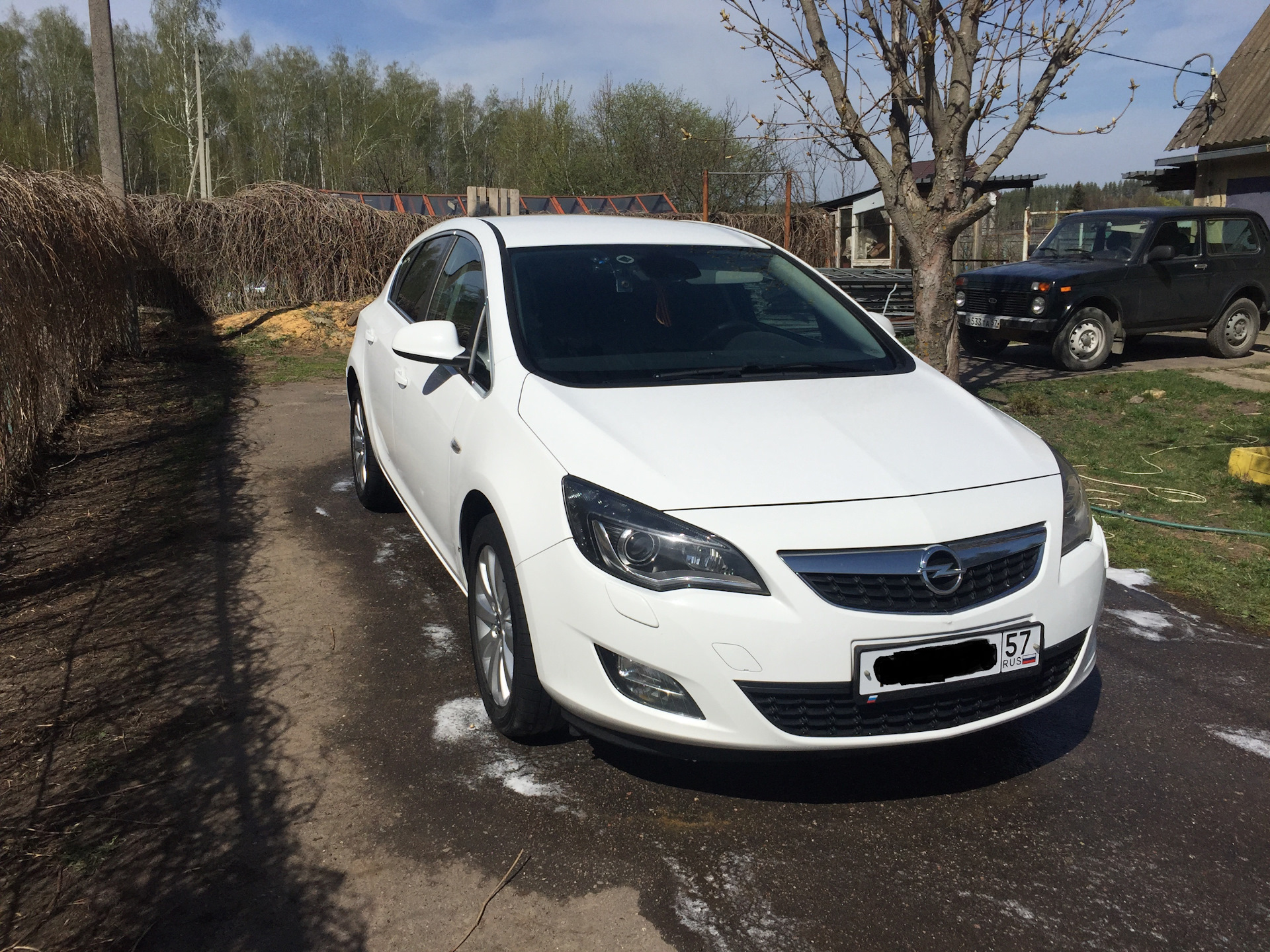 Заменил прокладки маслоохладителя — Opel Astra J, 1,6 л, 2011 года ...