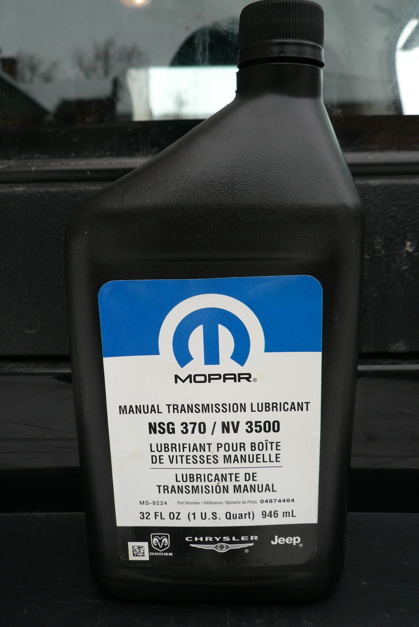 Замена масла в коробке и раздатке — Jeep Wrangler (TJ), 2,4 л, 2003 ...