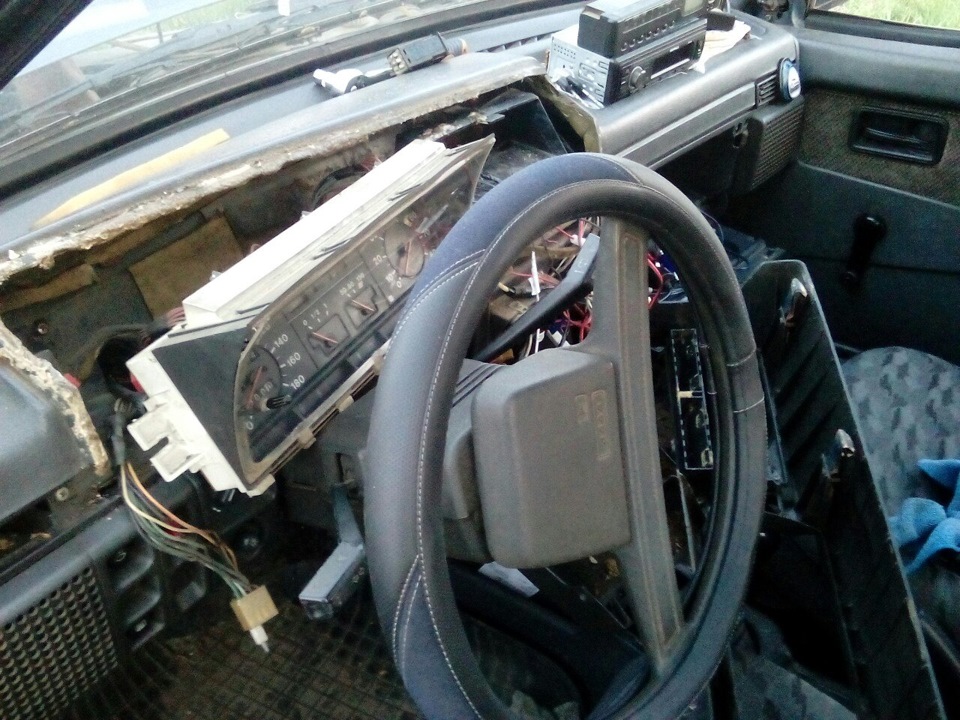 Замена троса спидометра — Lada 21099, 1,5 л, 1994 года | своими руками ...