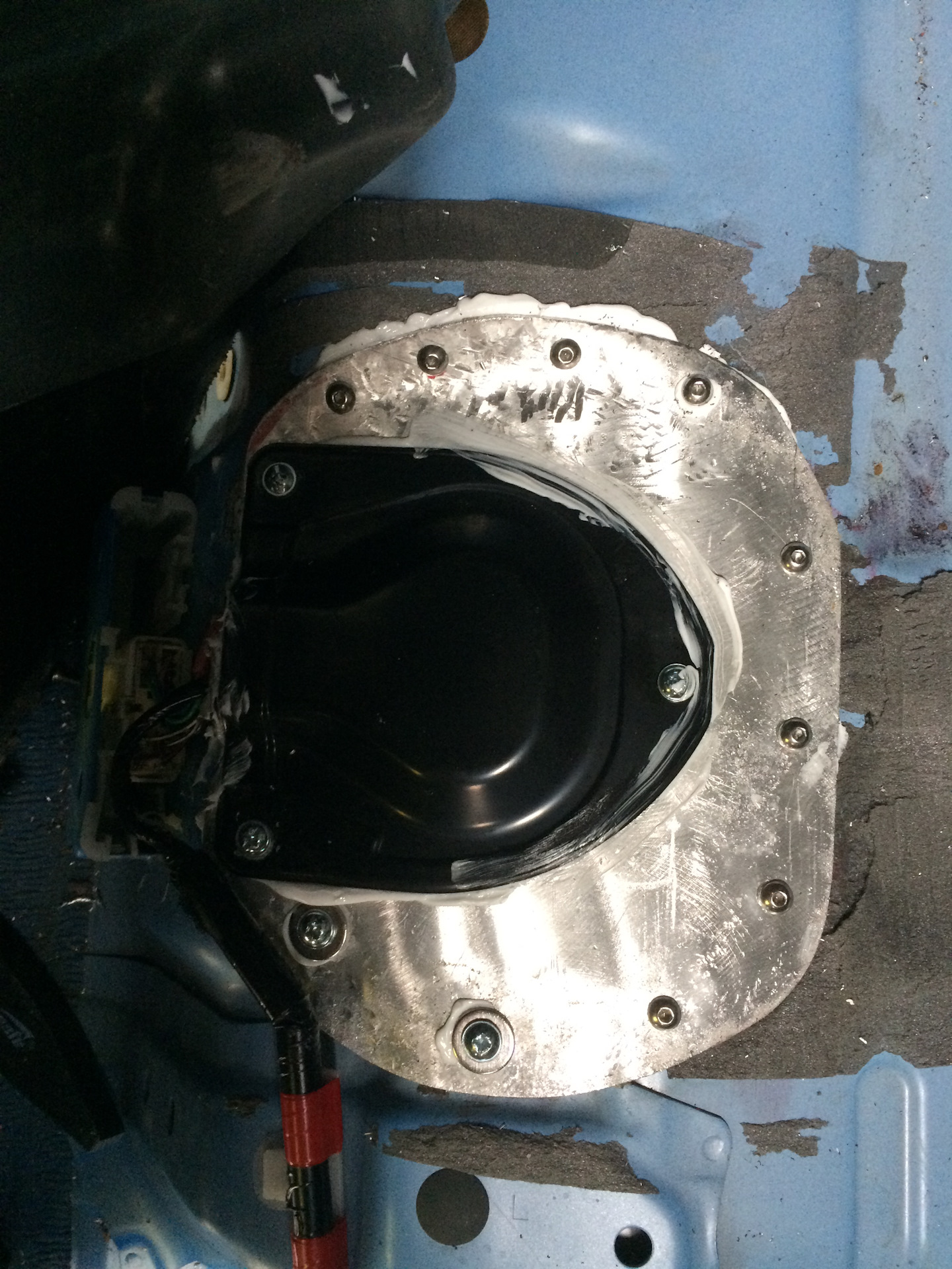 Замена бензонасоса и фильтра не снимая бак. — Toyota FJ Cruiser, 4 л ...