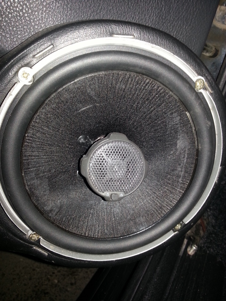 JBL колоночки — Lada 2113, 1,6 л, 2009 года | автозвук | DRIVE2