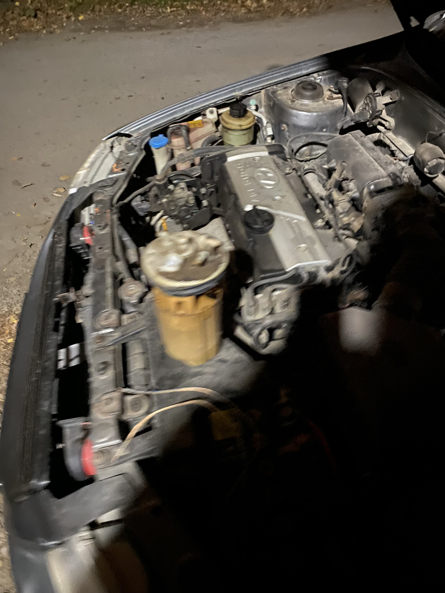 #9/Главное реле бензанасоса — Hyundai Accent (2G), 1,5 л, 2008 года ...