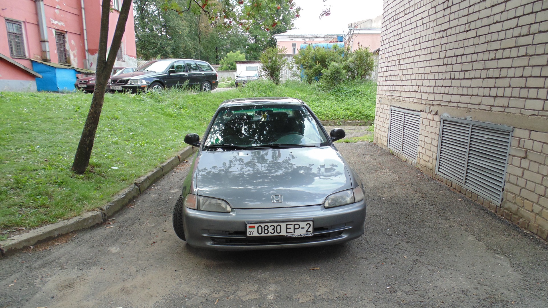 Honda Civic (5G) 1.6 бензиновый 1992 | 1.6 vtec D16Z6 на DRIVE2
